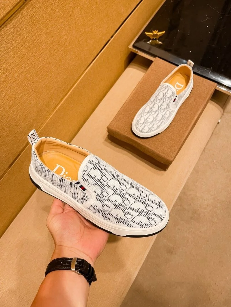 Factory-made Christian Dior Low Shoes