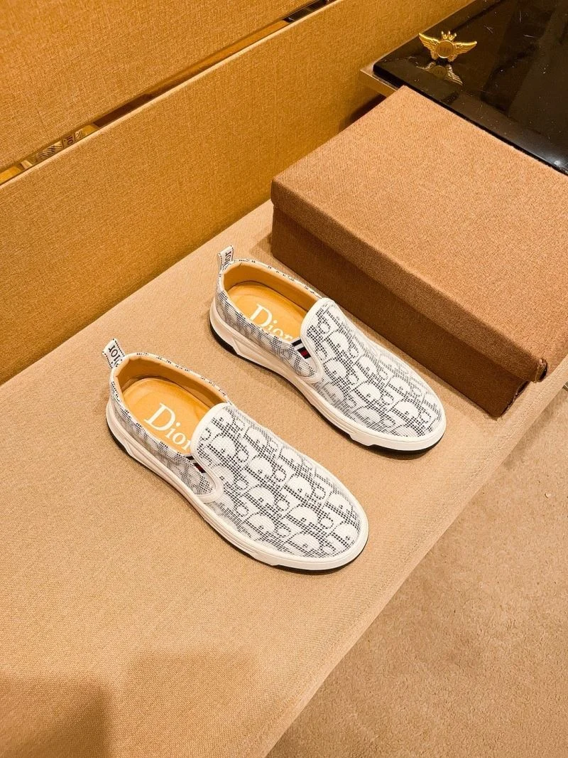 Factory-made Christian Dior Low Shoes