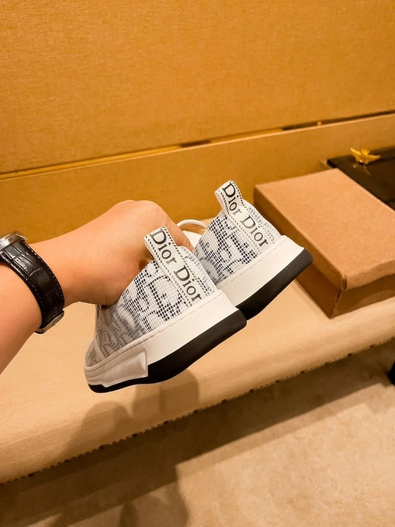 Factory-made Christian Dior Low Shoes