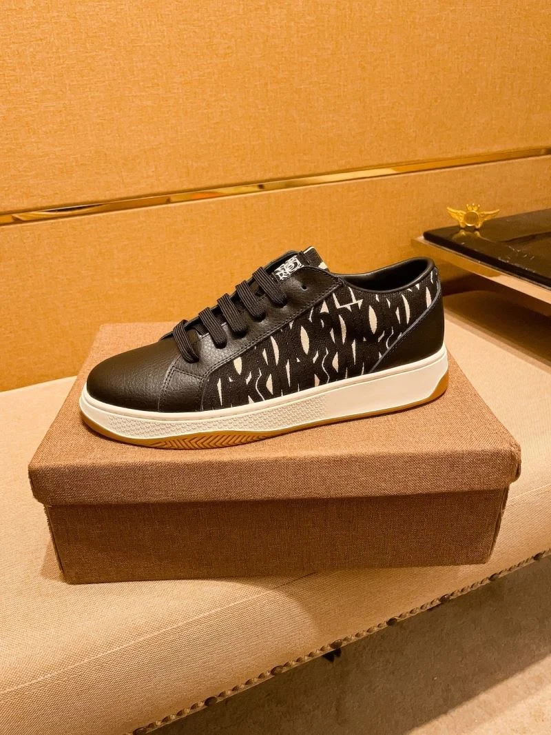 Legit Christian Dior Low Shoes