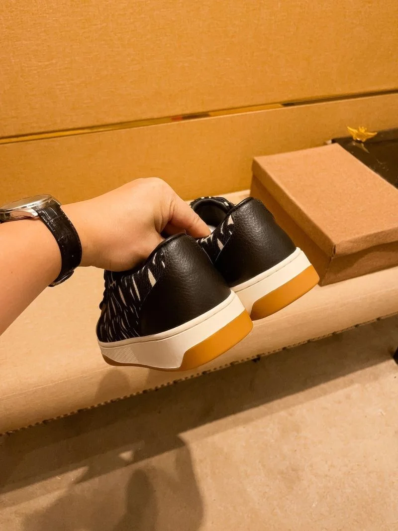 Legit Christian Dior Low Shoes