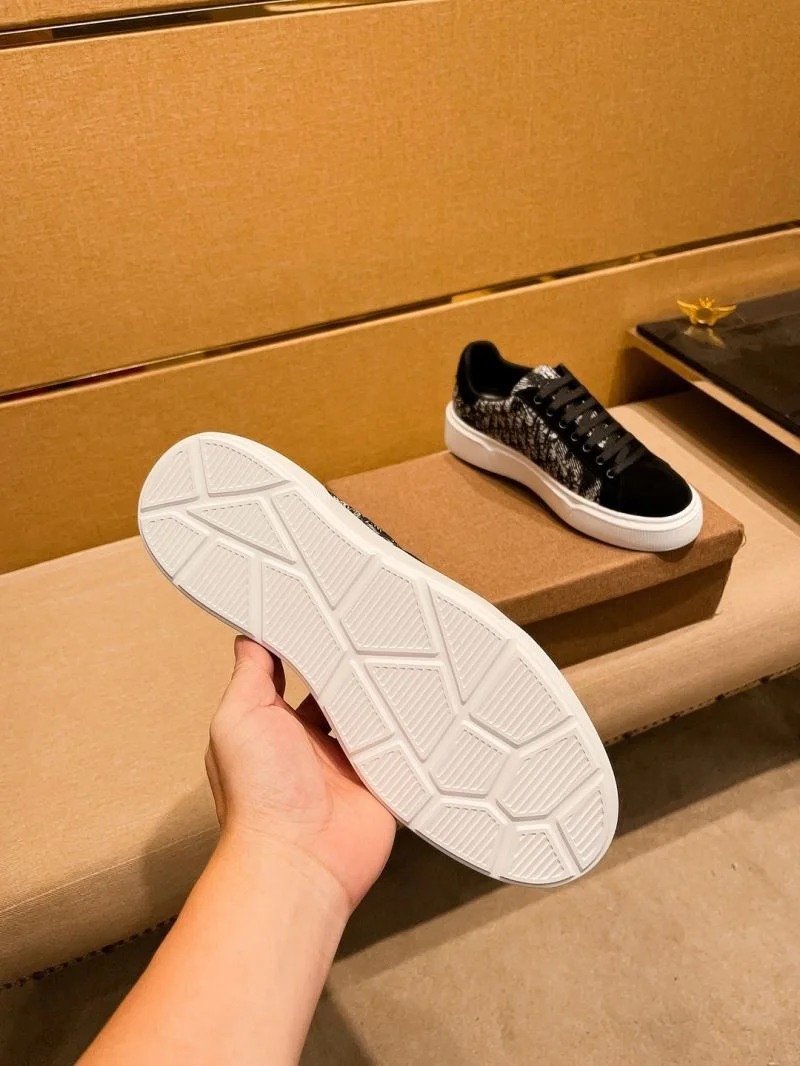 Real Christian Dior Low Shoes