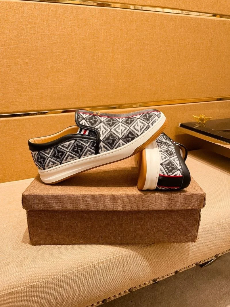 Discounted Christian Dior Low Shoes