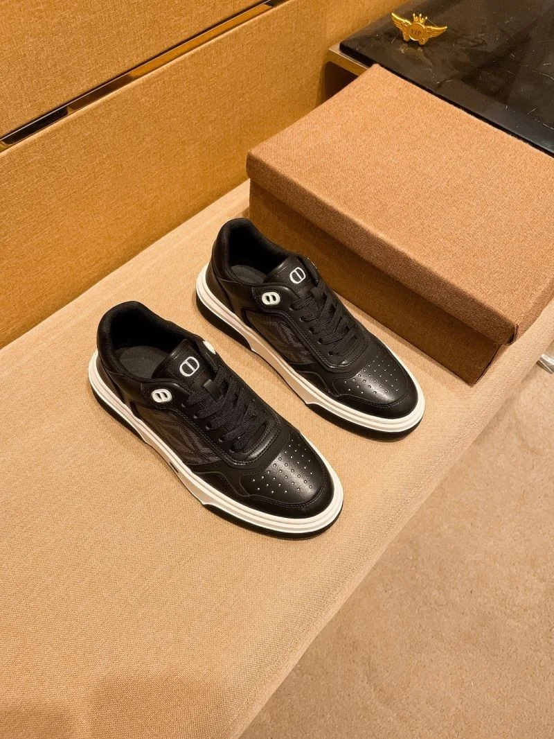 Low-cost Christian Dior Low Shoes