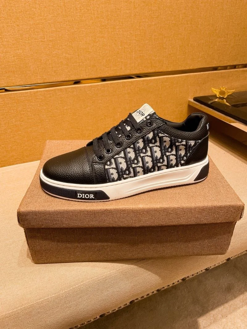 Discounted Christian Dior Low Shoes