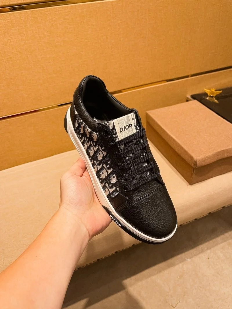 Discounted Christian Dior Low Shoes