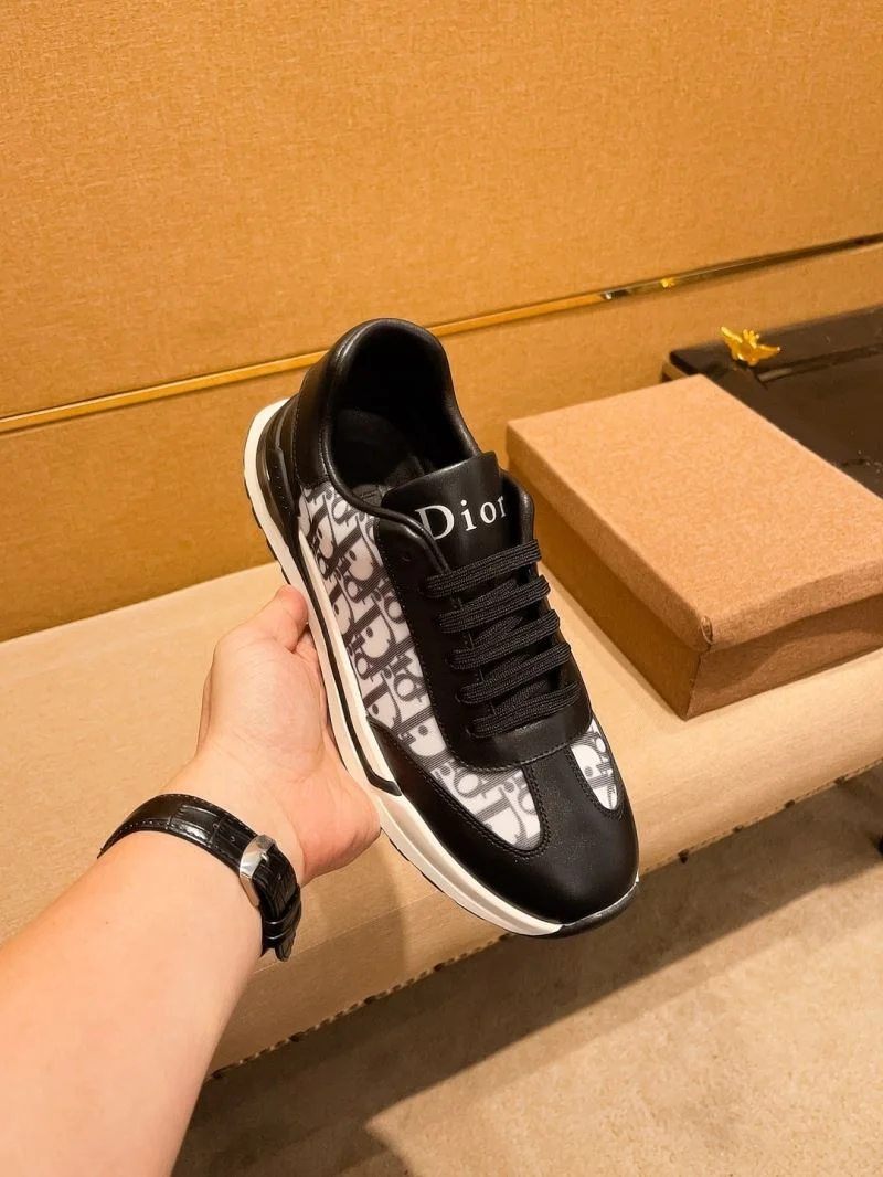 Top match Christian Dior Low Shoes