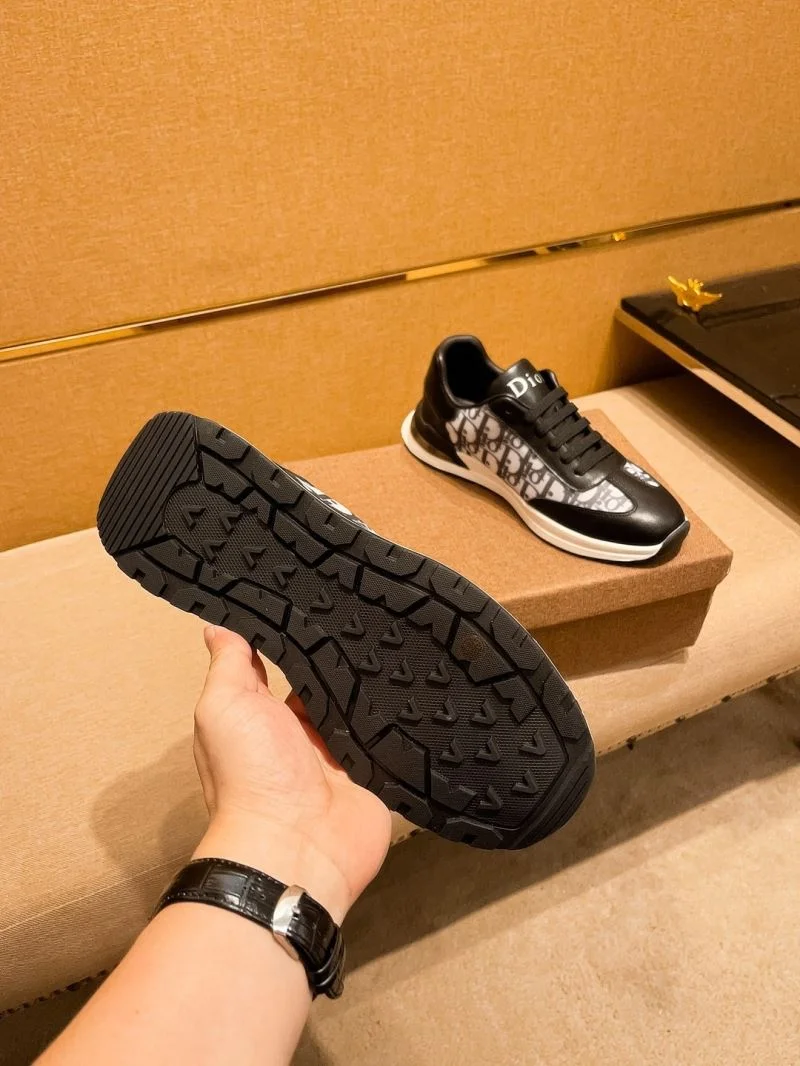 Top match Christian Dior Low Shoes