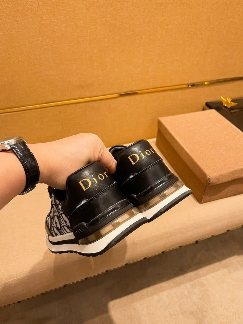 Top match Christian Dior Low Shoes