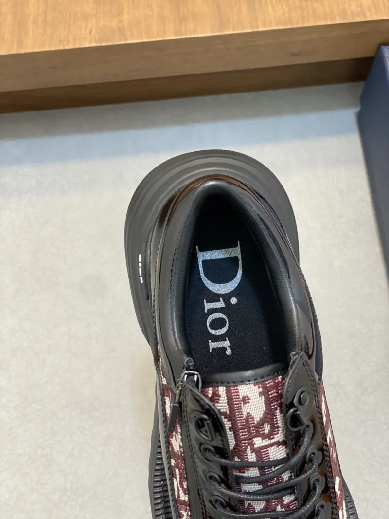 Factory-made Christian Dior Low Shoes