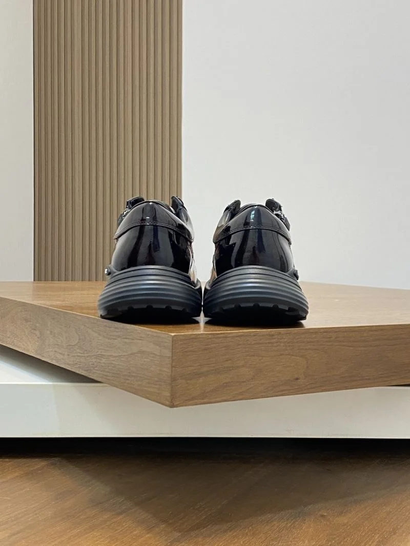 Factory-made Christian Dior Low Shoes