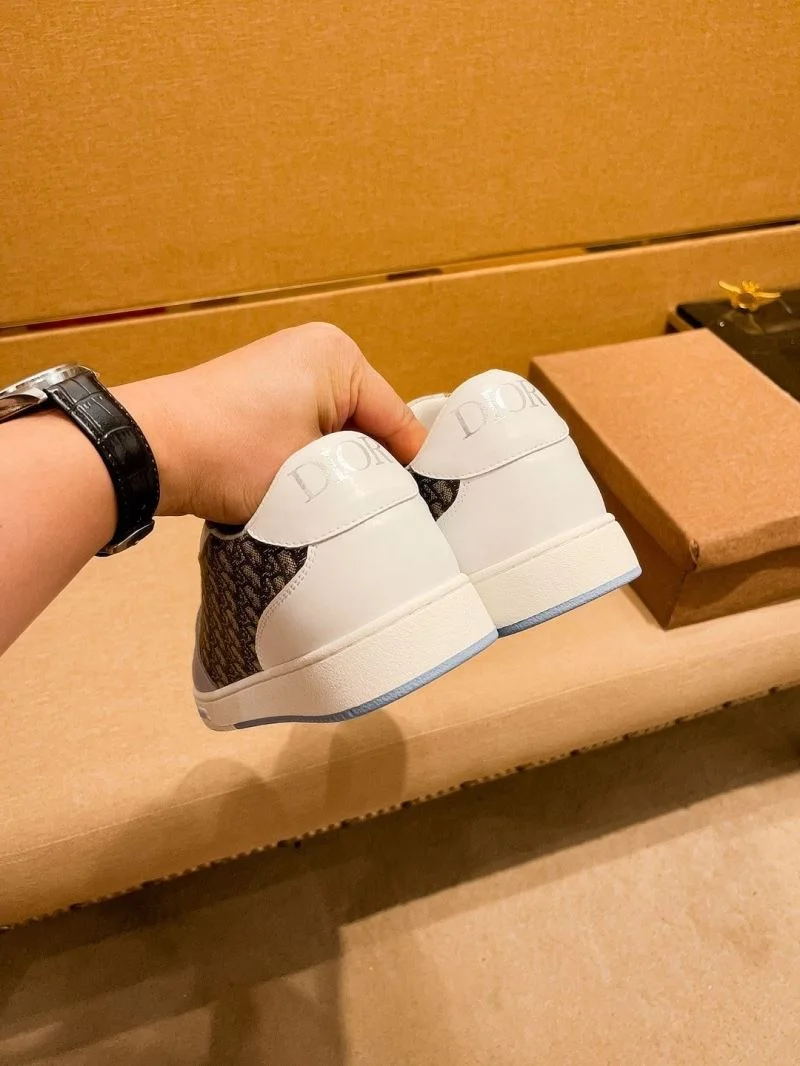 Value-priced Christian Dior Low Shoes