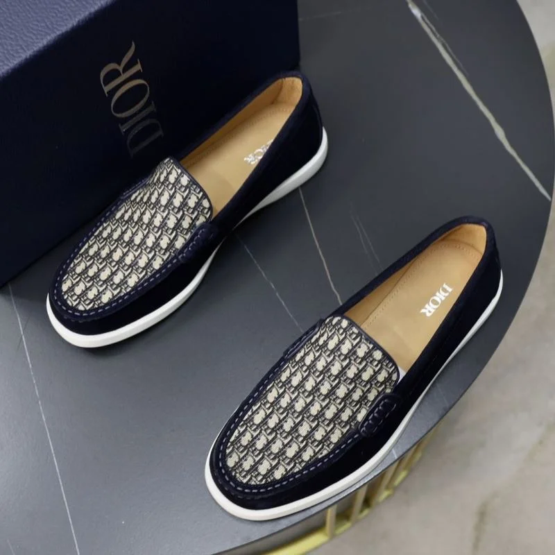 Inexpensive Christian Dior Low Shoes