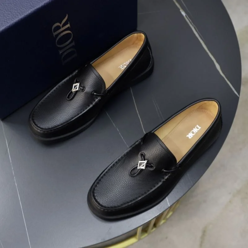 Value-priced Christian Dior Low Shoes