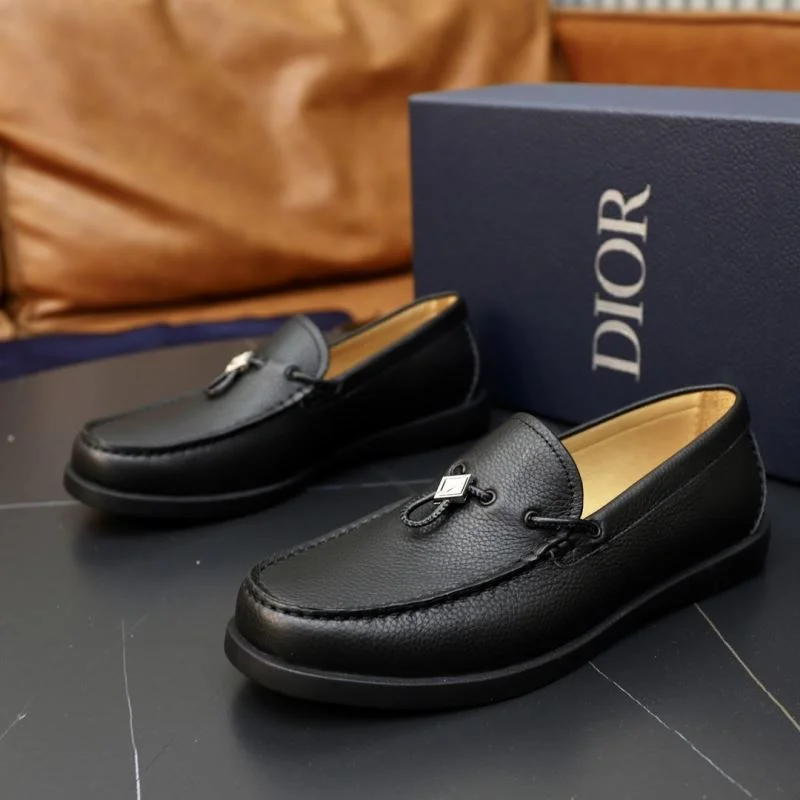 Value-priced Christian Dior Low Shoes