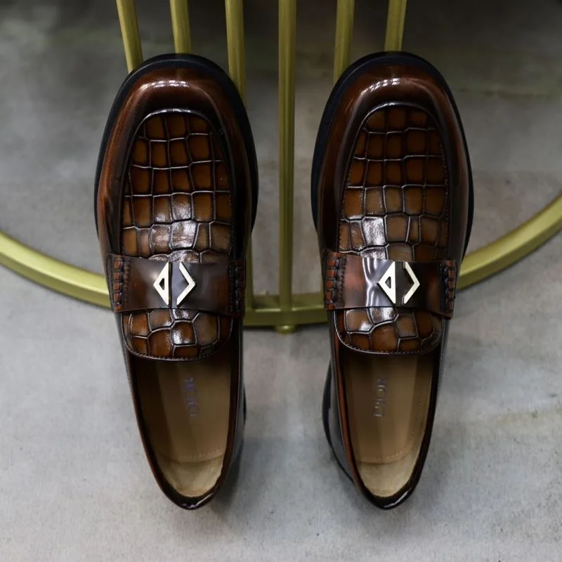 Exact replica Christian Dior Low Shoes