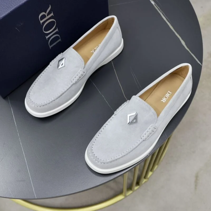 Value-priced Christian Dior Low Shoes