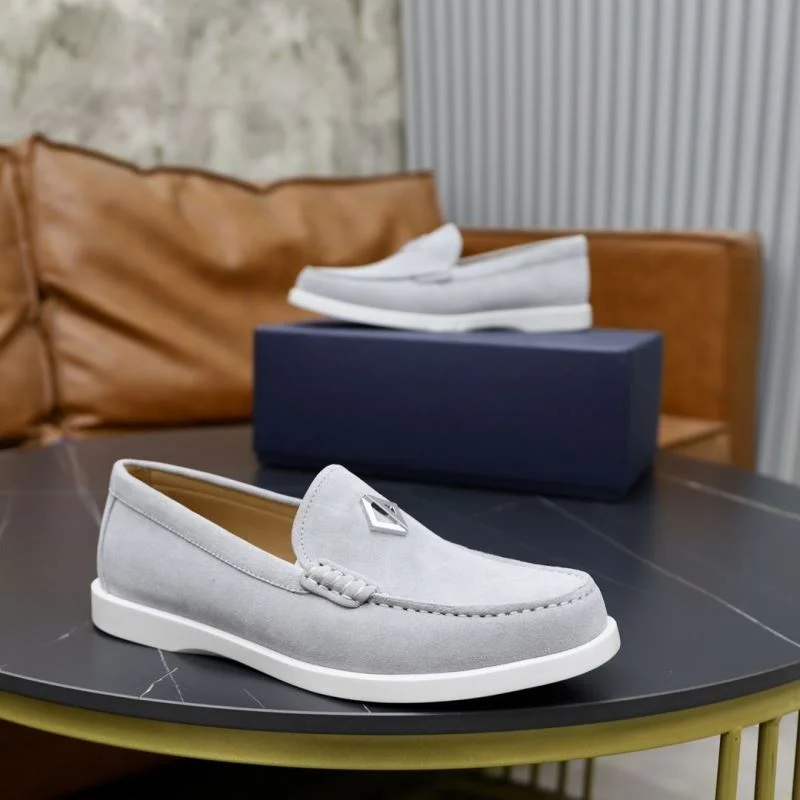 Value-priced Christian Dior Low Shoes