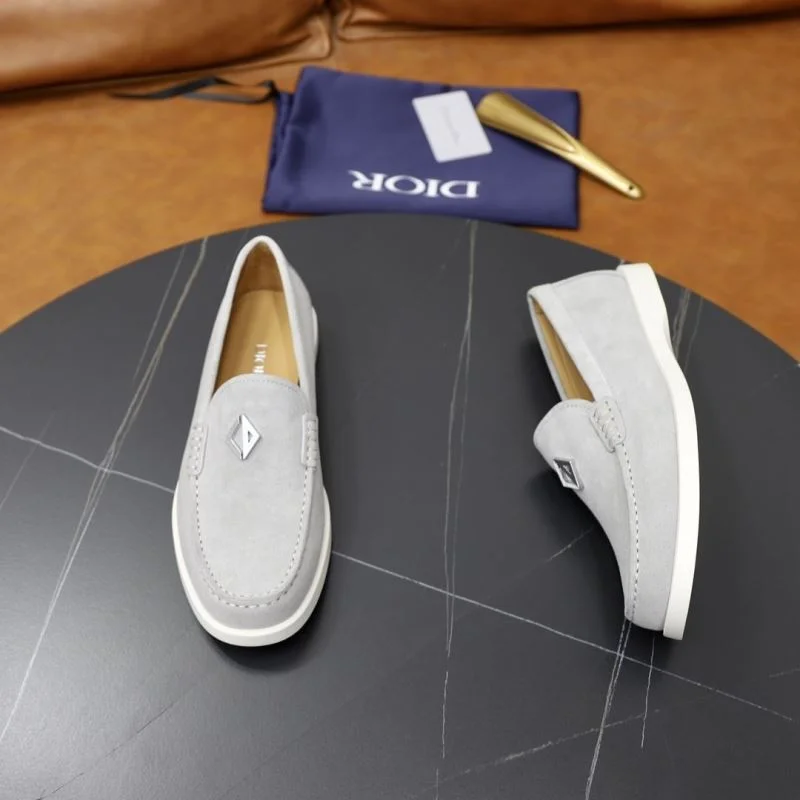 Value-priced Christian Dior Low Shoes