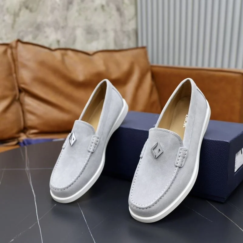 Value-priced Christian Dior Low Shoes