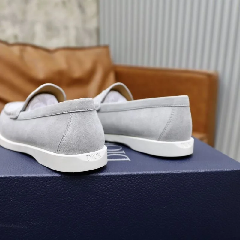 Value-priced Christian Dior Low Shoes