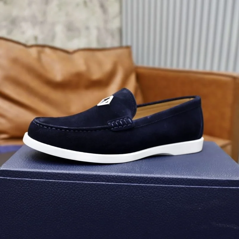 Reasonably priced Christian Dior Low Shoes