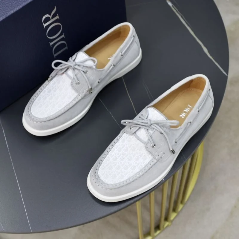 Bargain Christian Dior Low Shoes