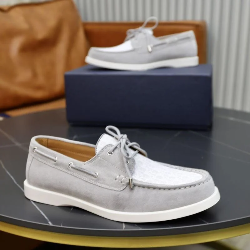 Bargain Christian Dior Low Shoes