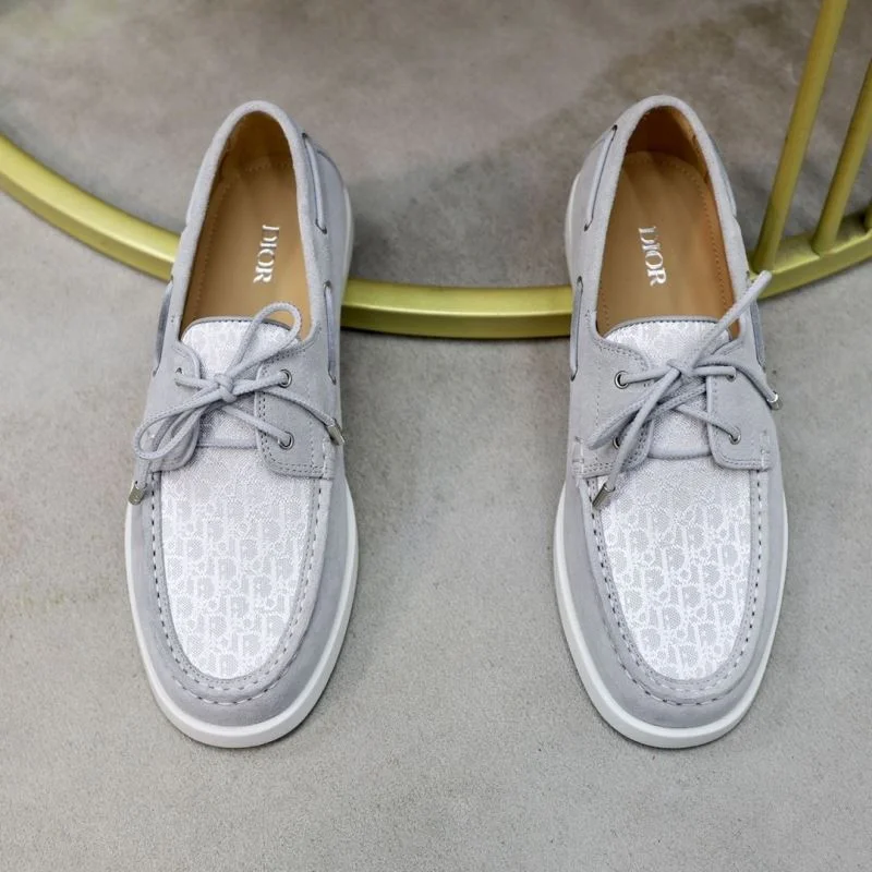 Bargain Christian Dior Low Shoes