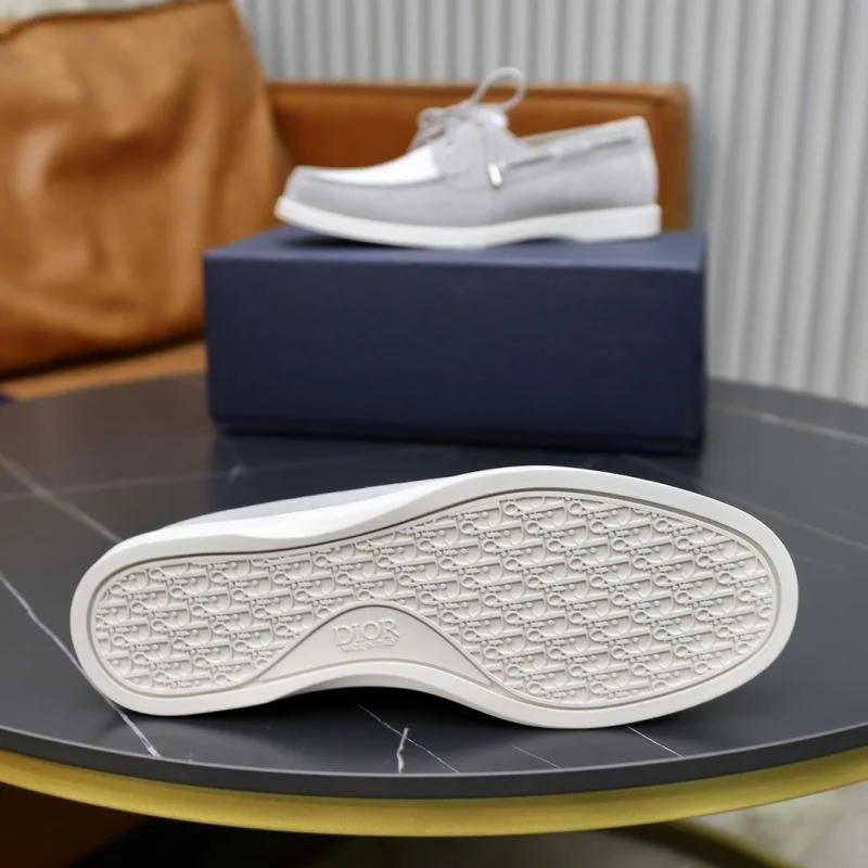 Bargain Christian Dior Low Shoes