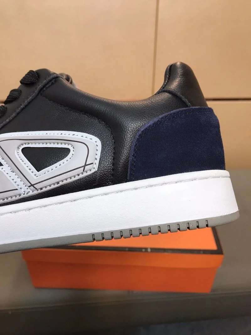 Top match Christian Dior Low Shoes