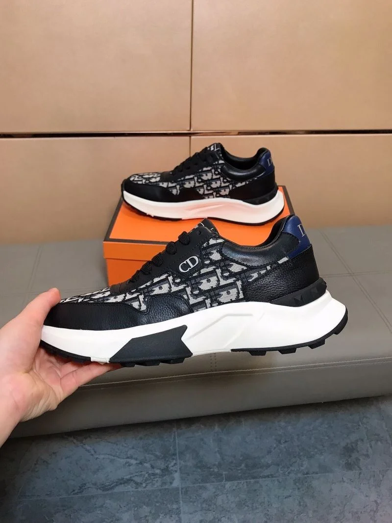 Precise copy Christian Dior Low Shoes