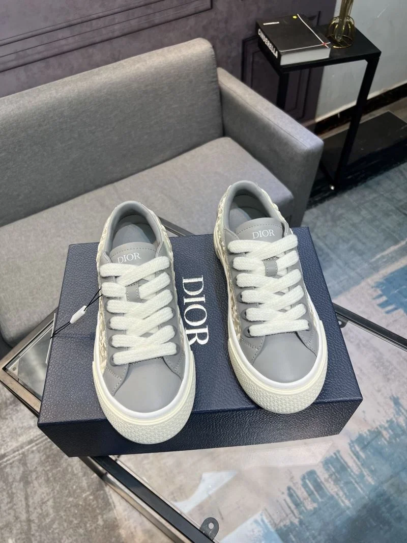Top mirror Christian Dior Low Shoes