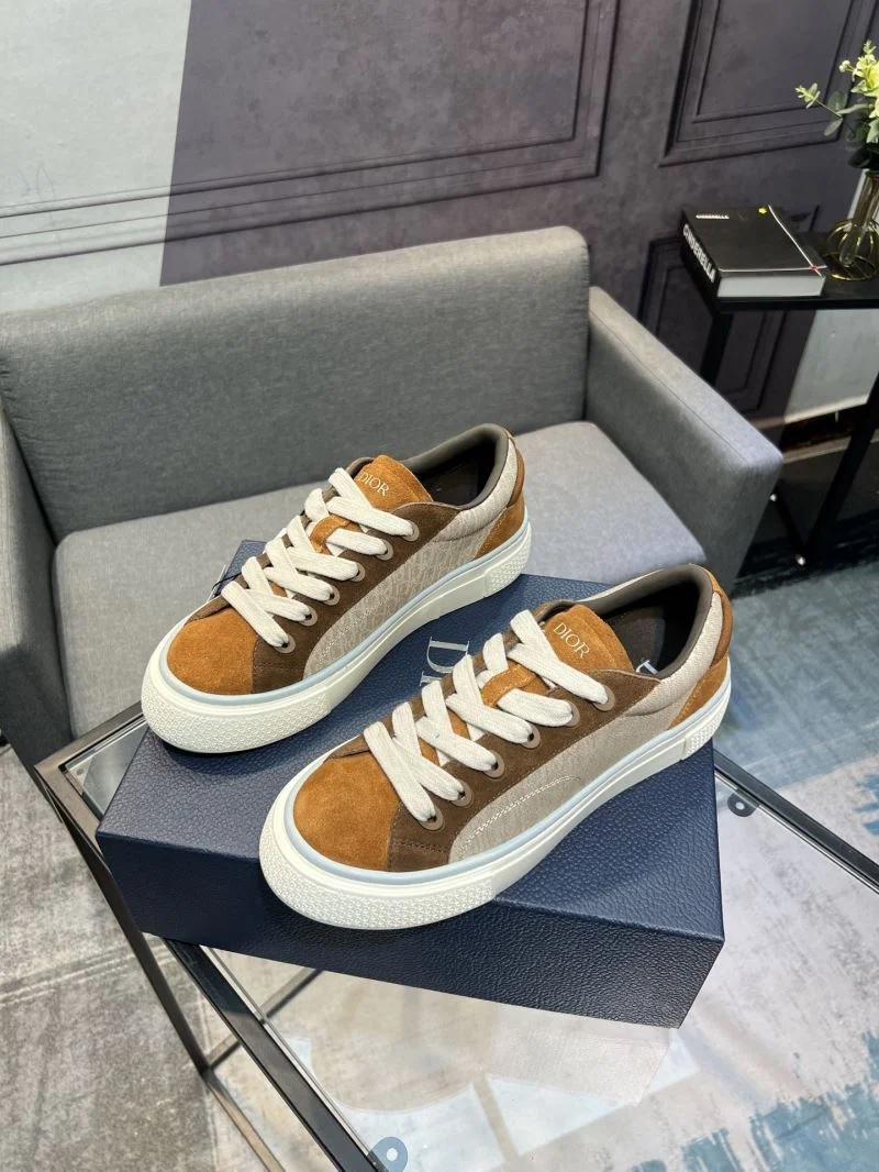 Exact replica Christian Dior Low Shoes