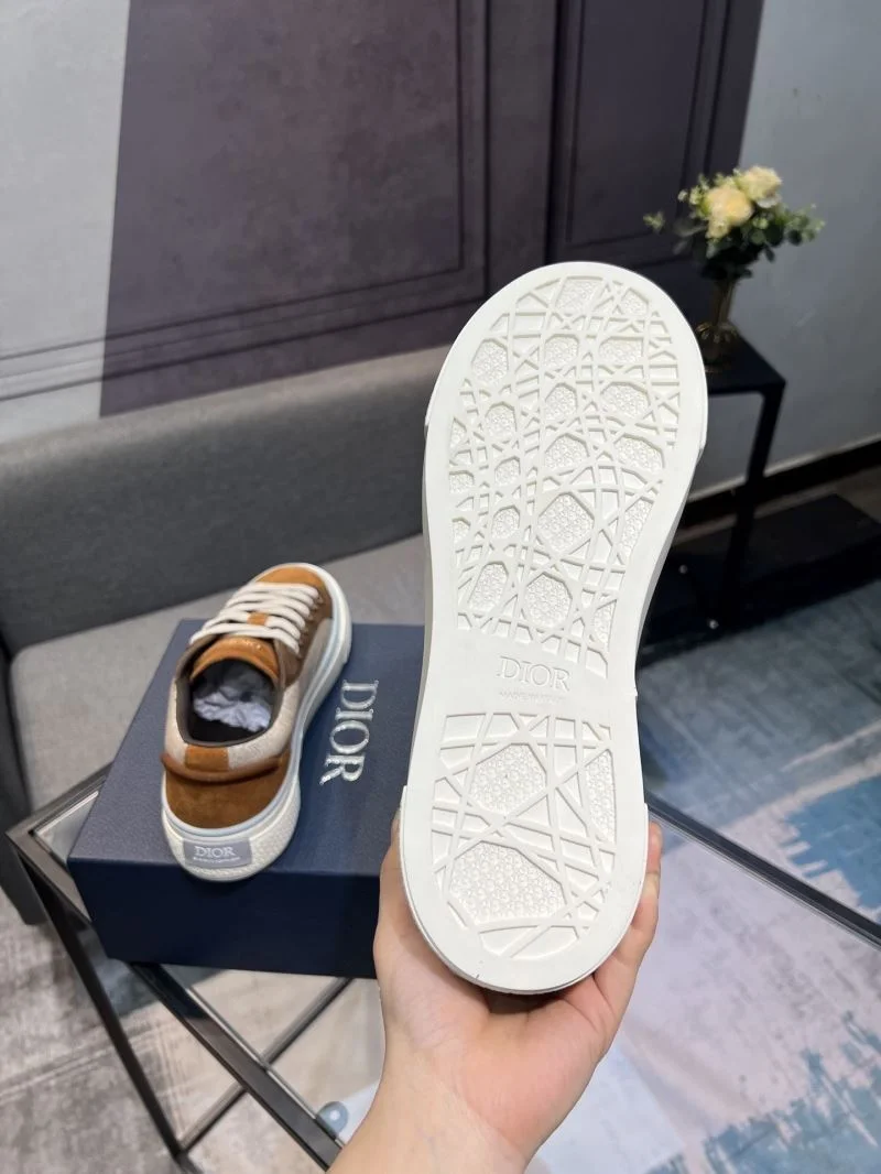 Exact replica Christian Dior Low Shoes