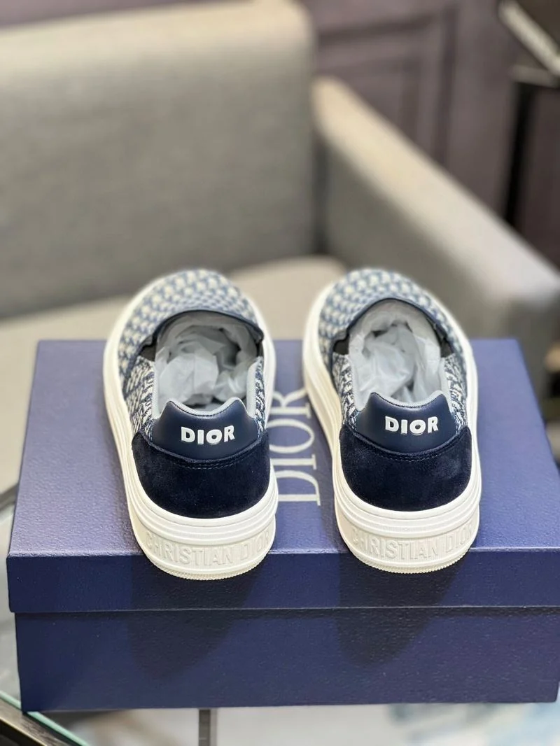 Precise copy Christian Dior Low Shoes