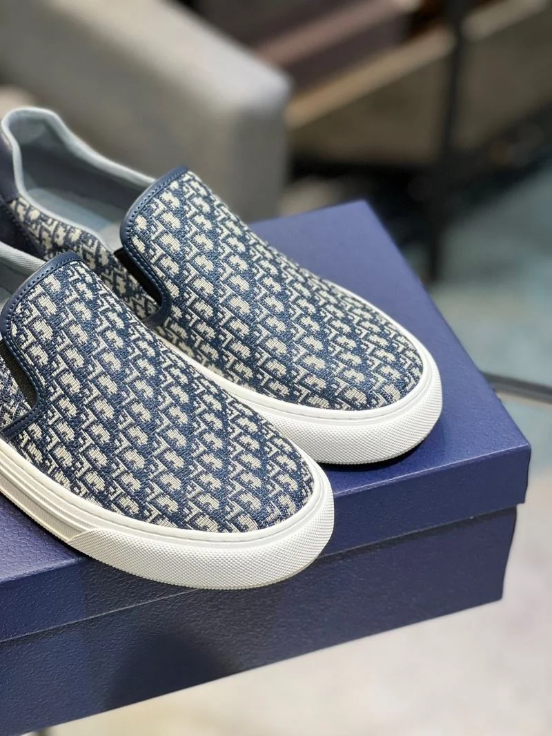 Precise copy Christian Dior Low Shoes