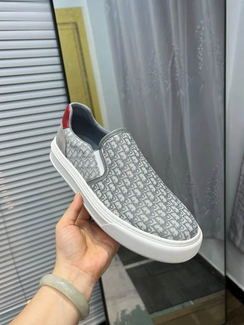 Inexpensive Christian Dior Low Shoes