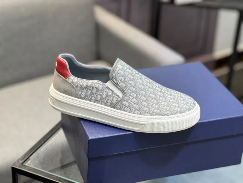 Inexpensive Christian Dior Low Shoes