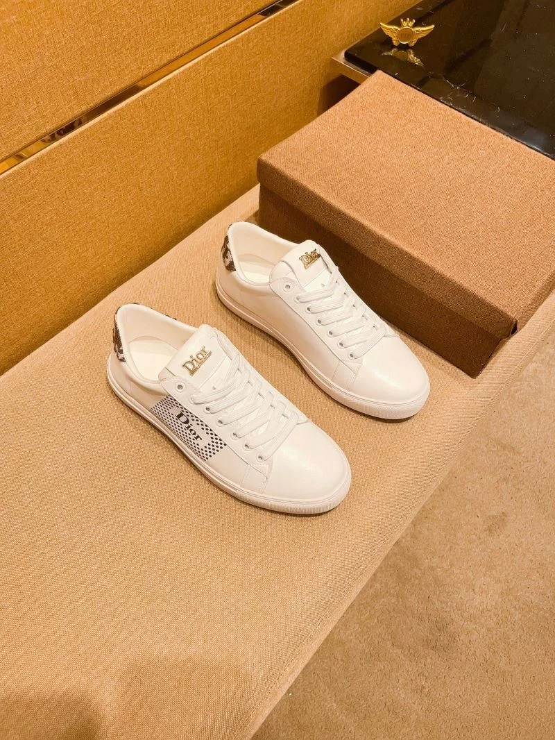 Precise copy Christian Dior Low Shoes