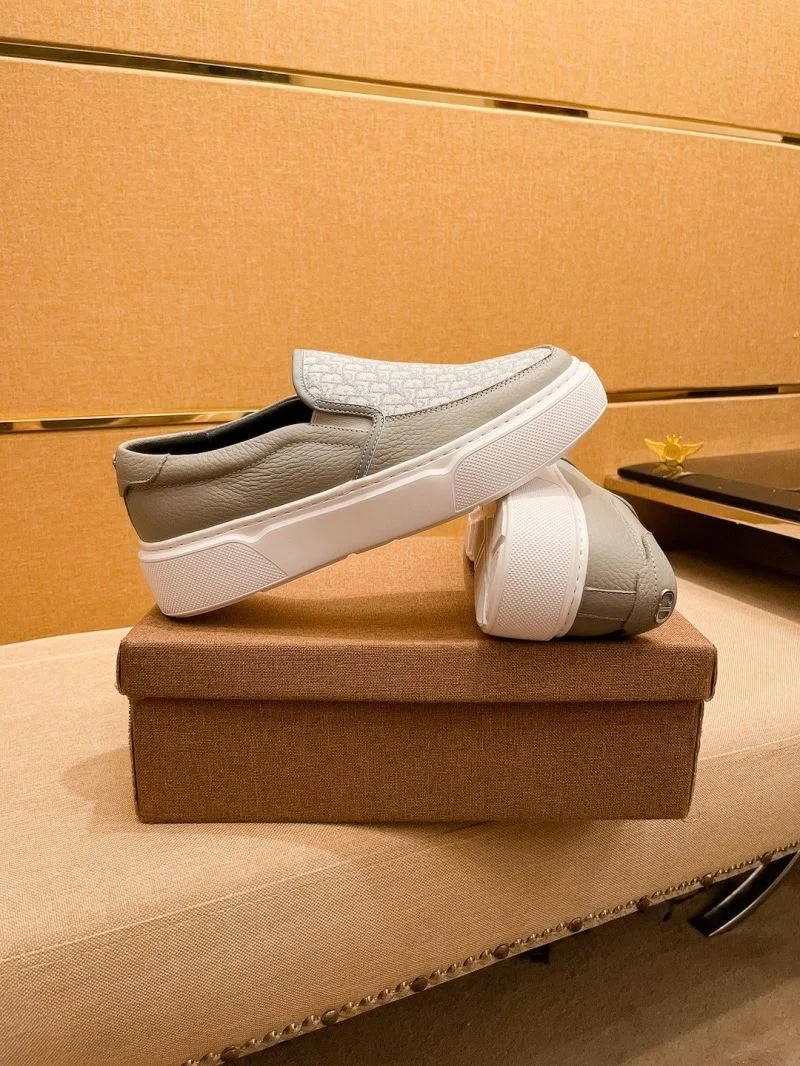 Precise copy Christian Dior Low Shoes
