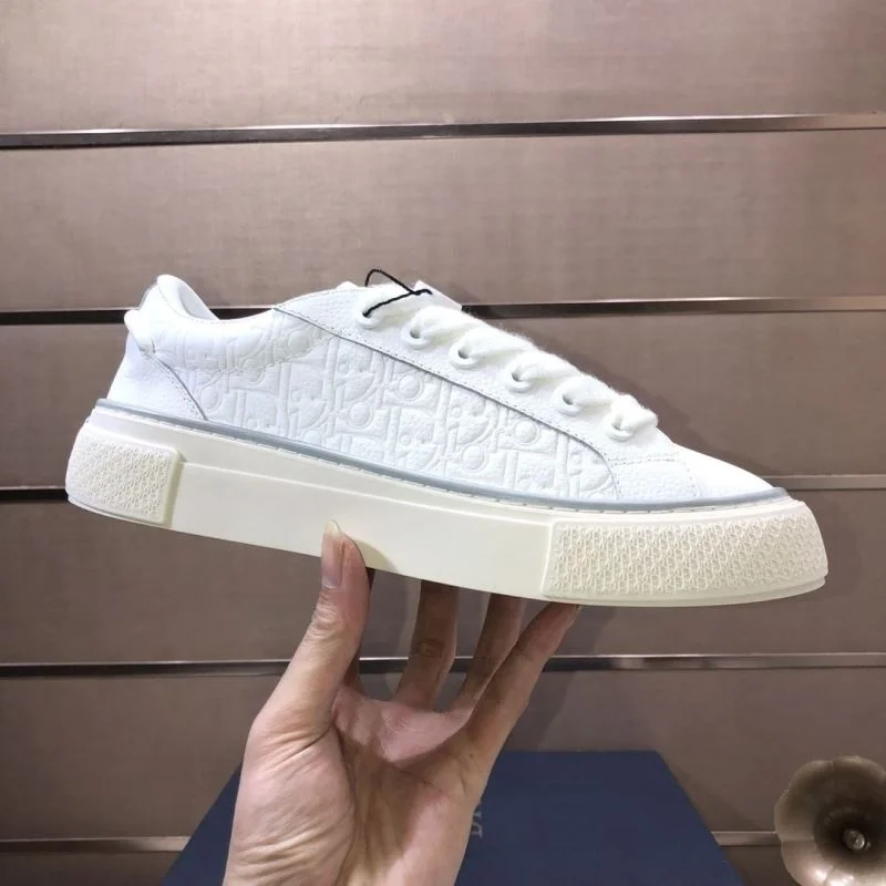 Value-priced Christian Dior Low Shoes