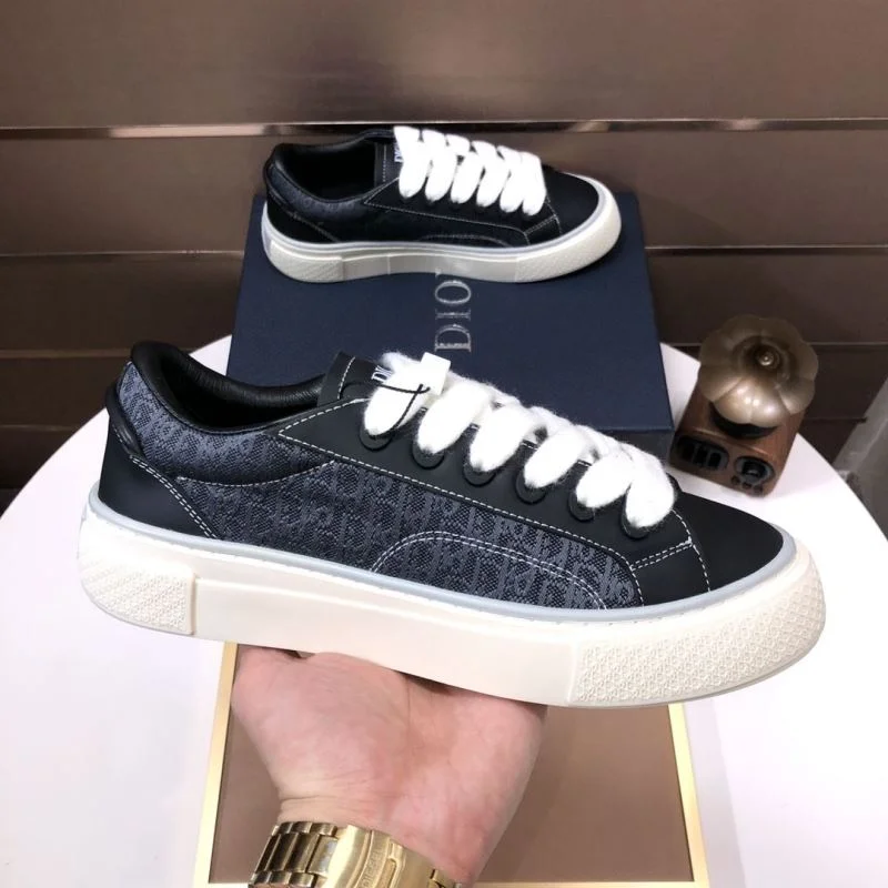 Inexpensive Christian Dior Low Shoes