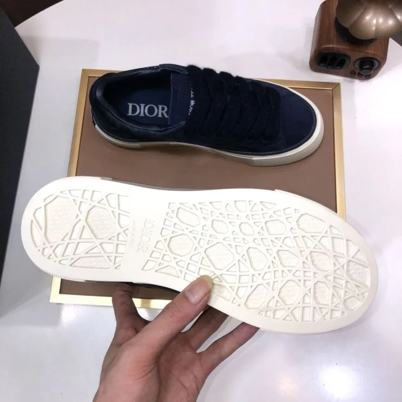 Factory-made Christian Dior Low Shoes