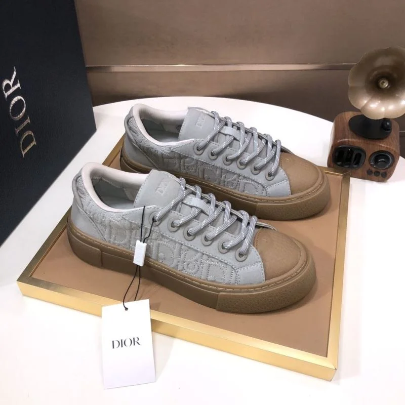 Inexpensive Christian Dior Low Shoes