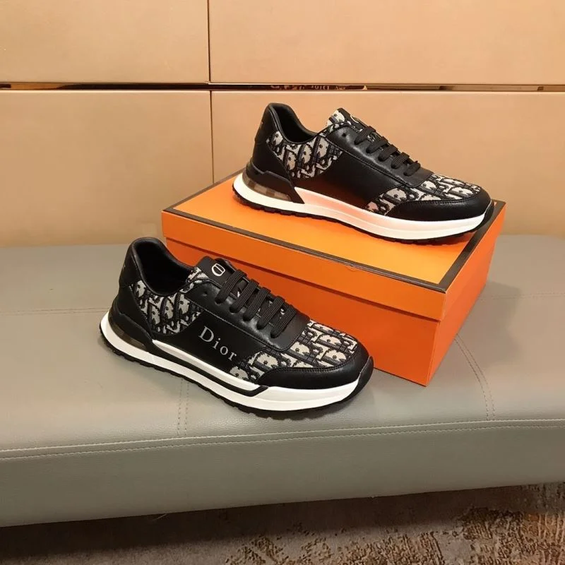 Inexpensive Christian Dior Low Shoes