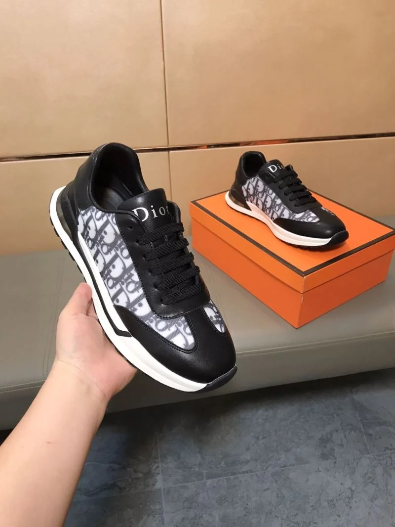 Value-priced Christian Dior Low Shoes