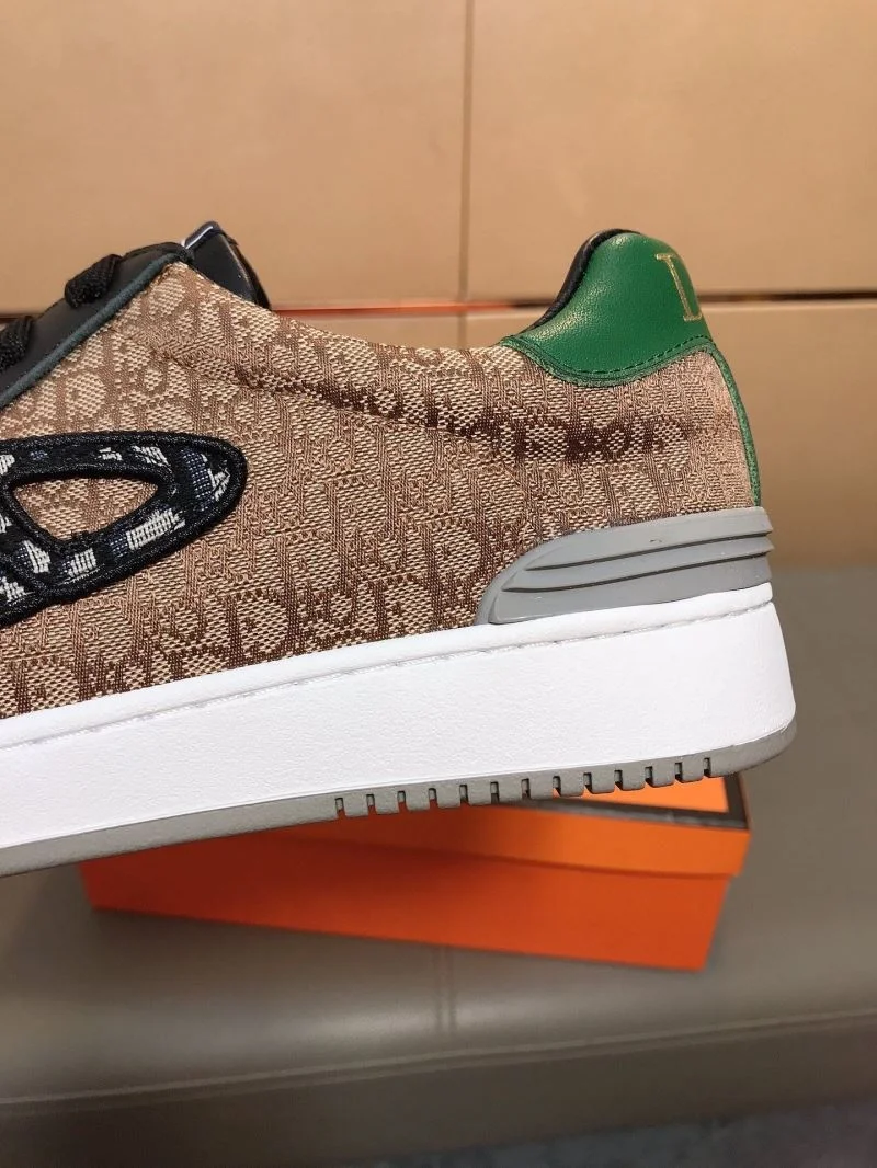 Exact replica Christian Dior Low Shoes