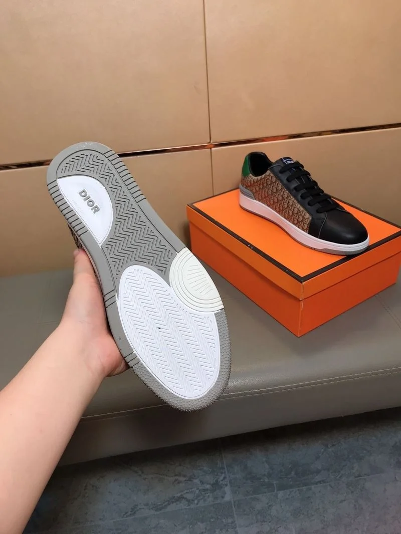 Exact replica Christian Dior Low Shoes