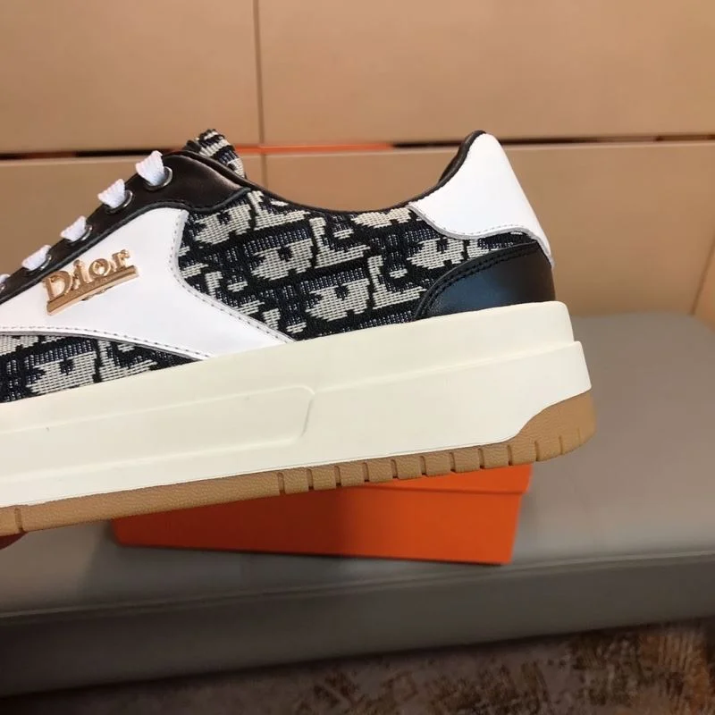 Discounted Christian Dior Low Shoes